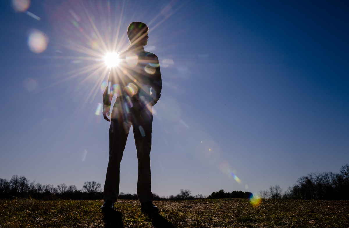 How to Make a Senior Photography Session Fun for Your Hesitant Teen ...